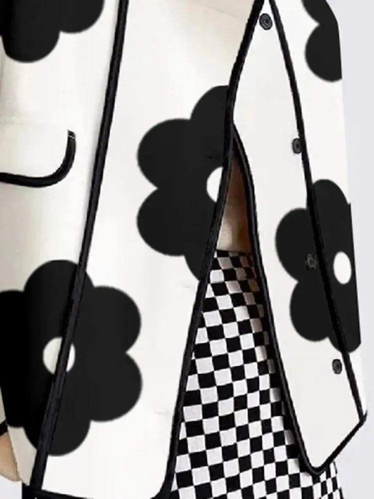 Hillary Coat – myhouseoffashion.com